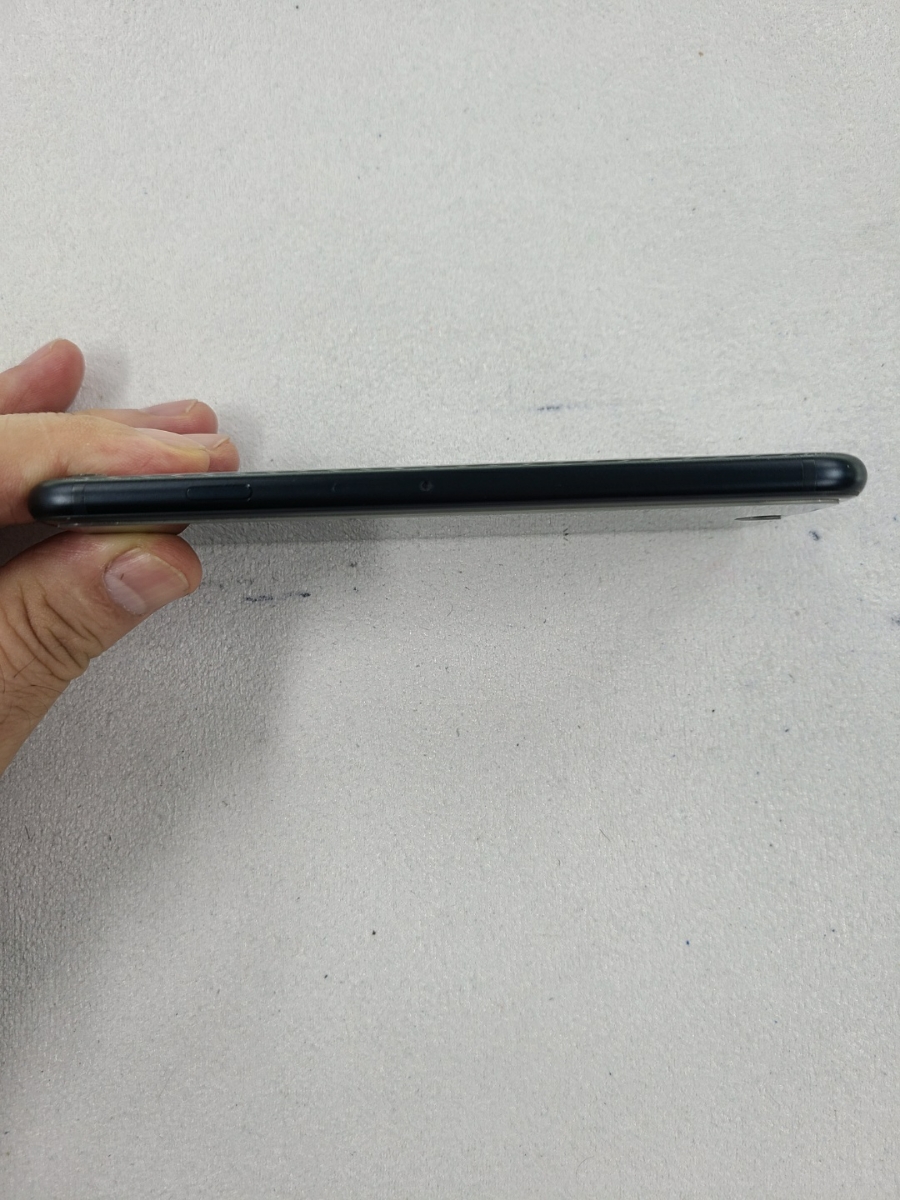 아이폰se3 64G 밧데리100프로 상태최상