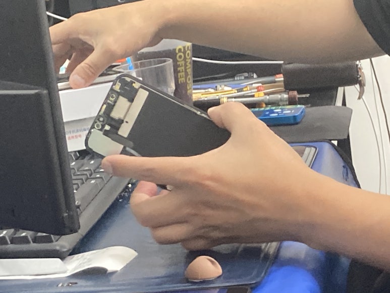 방수팩 아이폰침수 액정화면나가면 건대아이폰수리