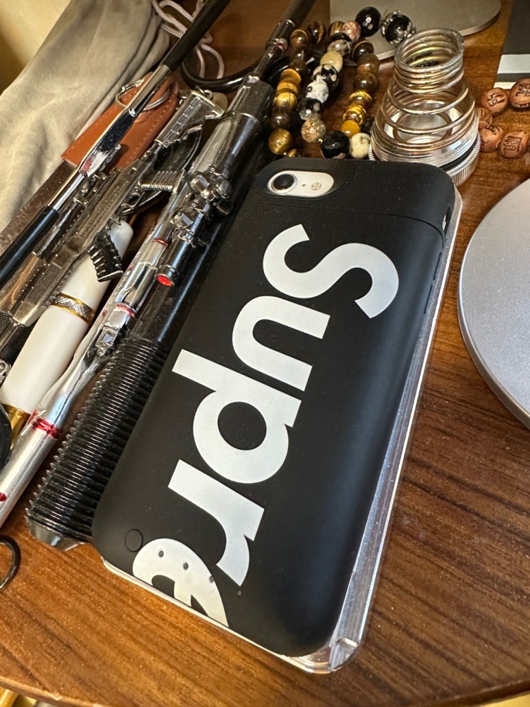 ☆Supreme juice pack air mophie/슈프림 모피 아이폰 보조배터리케이스 액세서리 리뷰★