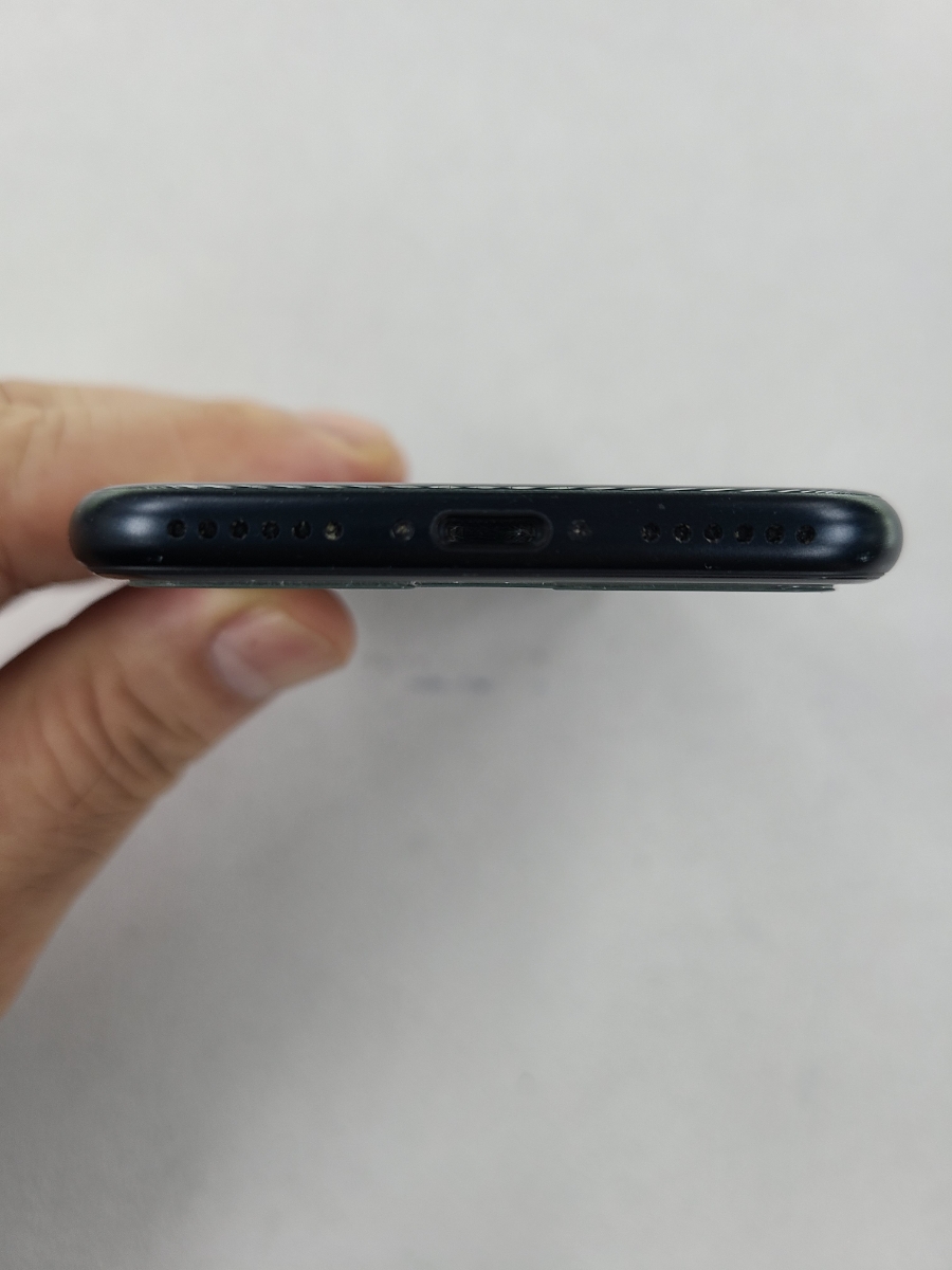 아이폰se3 64G 밧데리100프로 상태굿