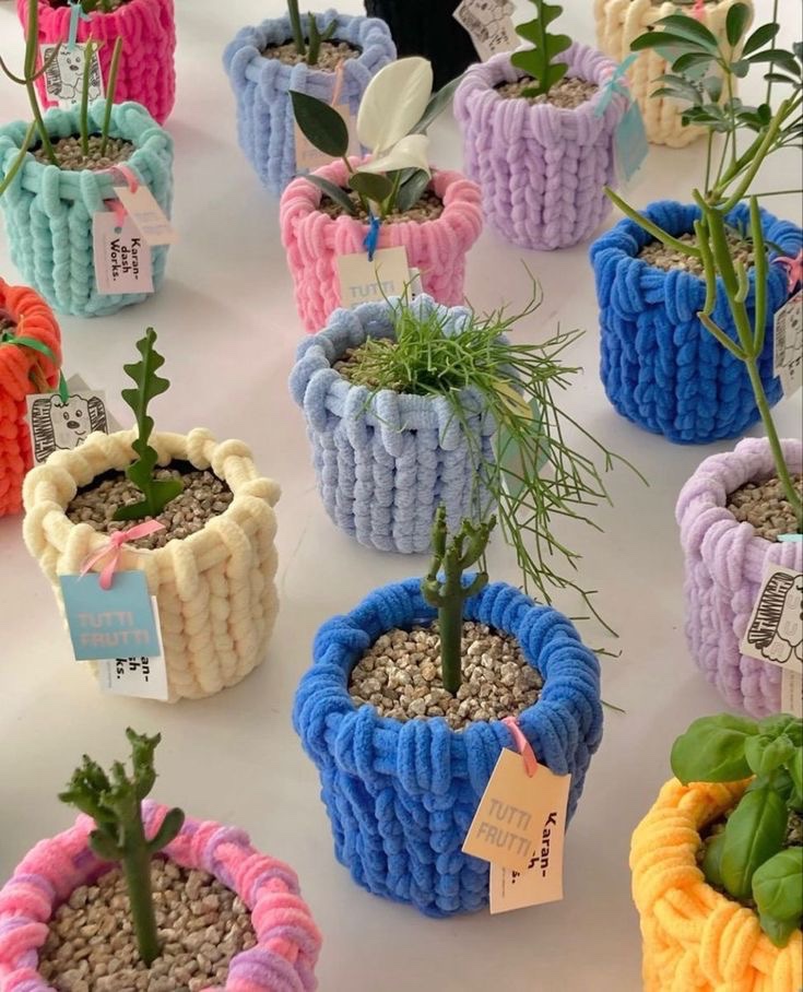 아이폰 갤럭시 기본 고화질 배경화면아이보리 베이지 그레이 흑백 블랙 가을미학 분위기 우주 심플 귀여운 블로그밈 인스타 하이라이트 커버 텀블러 감성사진 이미지 공유