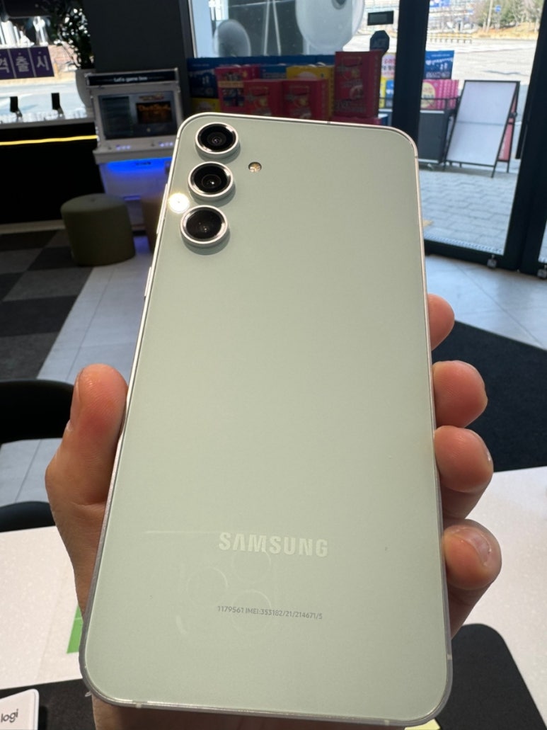 #웅스통신: 갤럭시 A23에서 S23FE SK에서 LG통신사이동/프리미엄모바일스토어 아이폰15,갤럭시S24,폴드5,플립5,남양주시핸드폰판매점,현대프리미엄아울렛,인터넷+IPTV