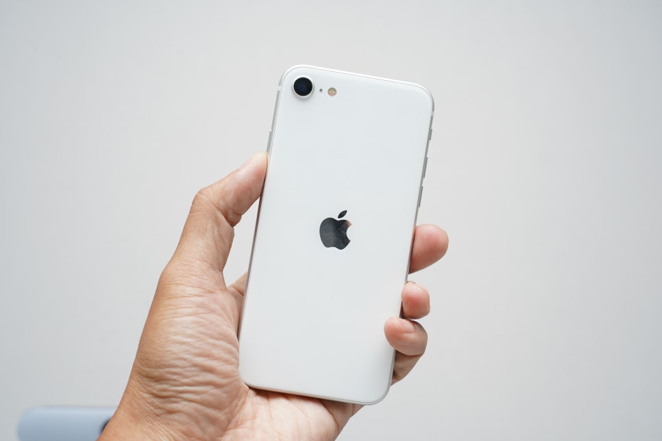 아이폰 SE2 ( iphone se2 ) 스펙 장단점 아직도 쓸만한가