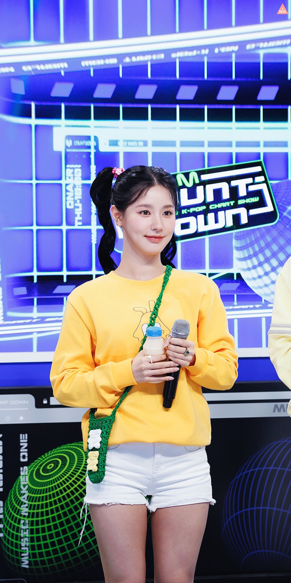 (여자)아이들 미연 엠카운트다운 MC #37 배경화면_by.슬짱