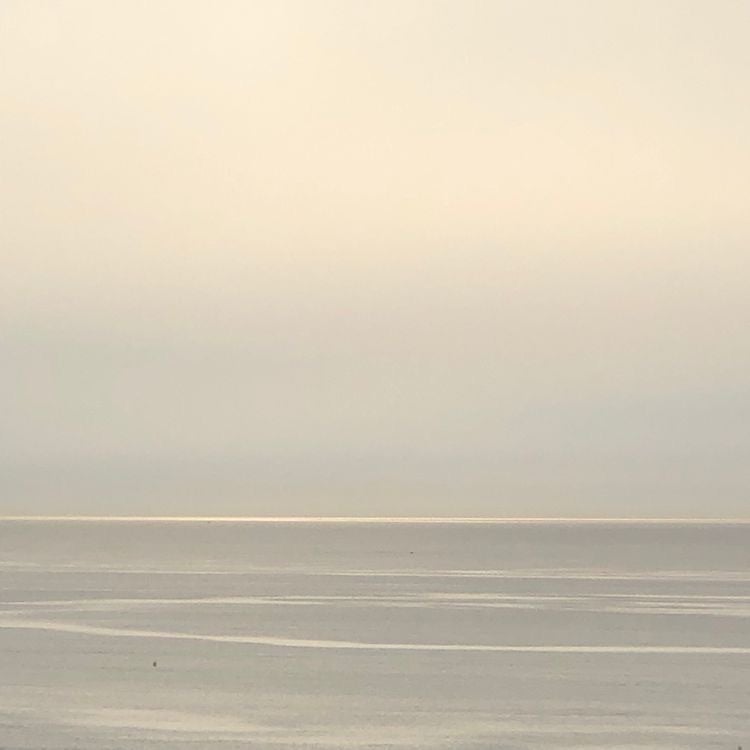 아이폰 갤럭시 기본 고화질 배경화면아이보리 베이지 그레이 회색 봄 청춘 심플 카톡 블로그 짤 밈 인스타 하이라이트 커버 프사 꾸미기 텀블러 감성사진 이미지 모음 공유