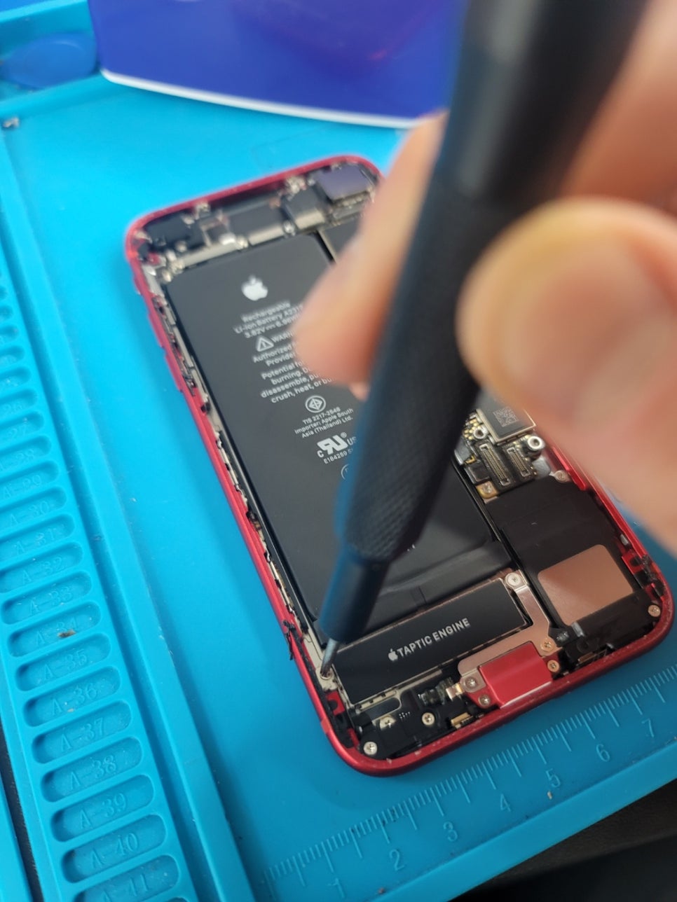 아이폰 SE2 배터리교체 18th June 2023 iPhone SE2 Battery replacemetn